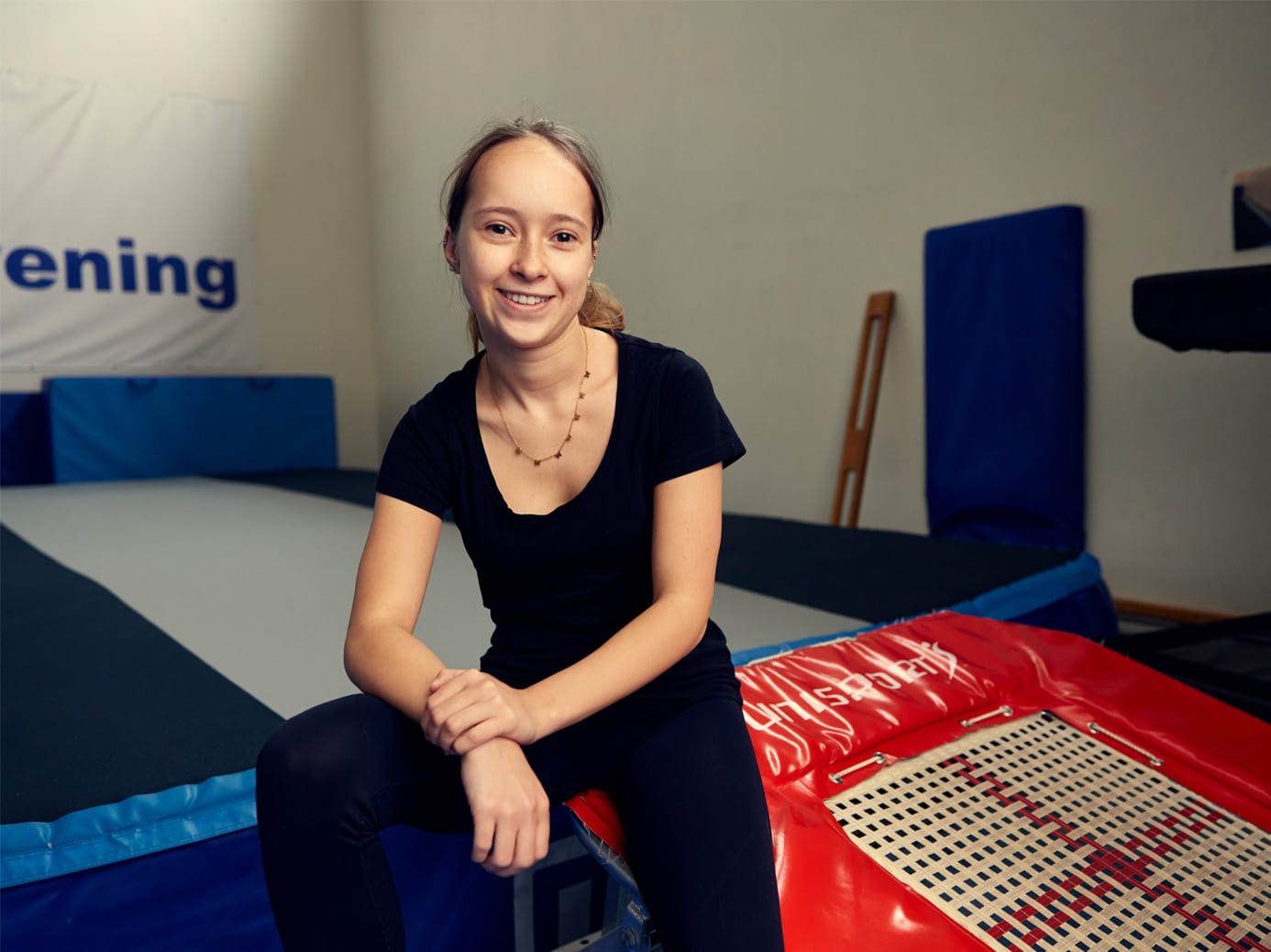 Isabelle, 17, vill vara tränaren hon själv hade behövt - Allergia